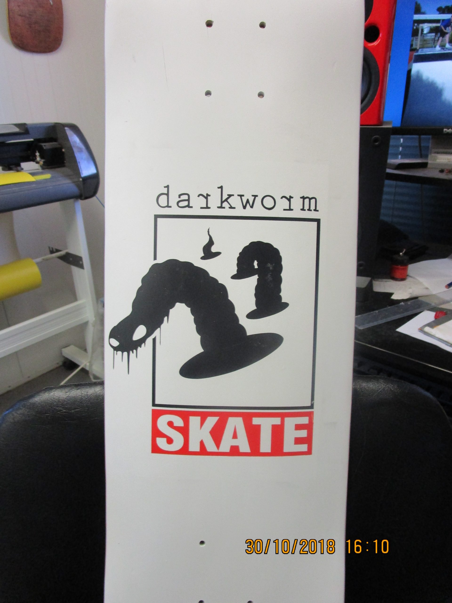 Darkworm Custom Boards - Darkworm Skate
